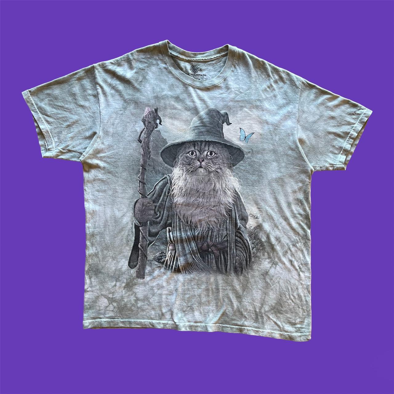 The Mountain Wizard Cat t shirt • Good preloved... - Depop