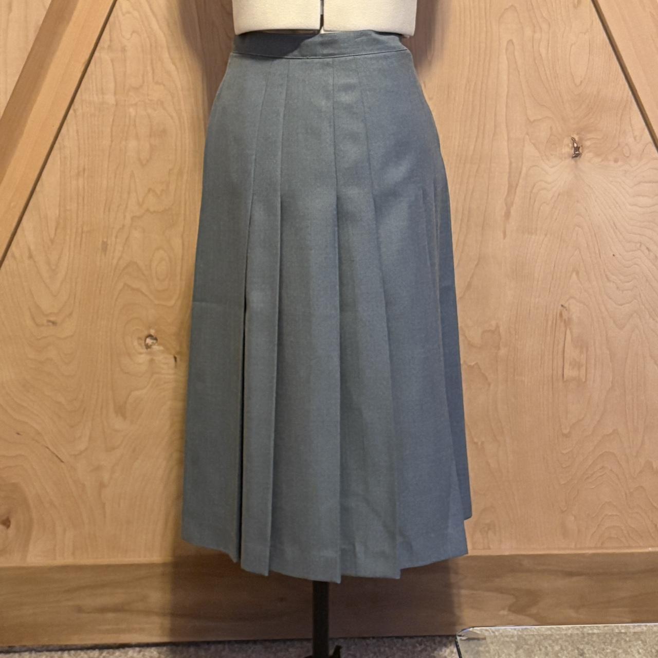 PLEATED SKIRT JOYCE BRAND VINTAGE NO TAG BUT... | Depop