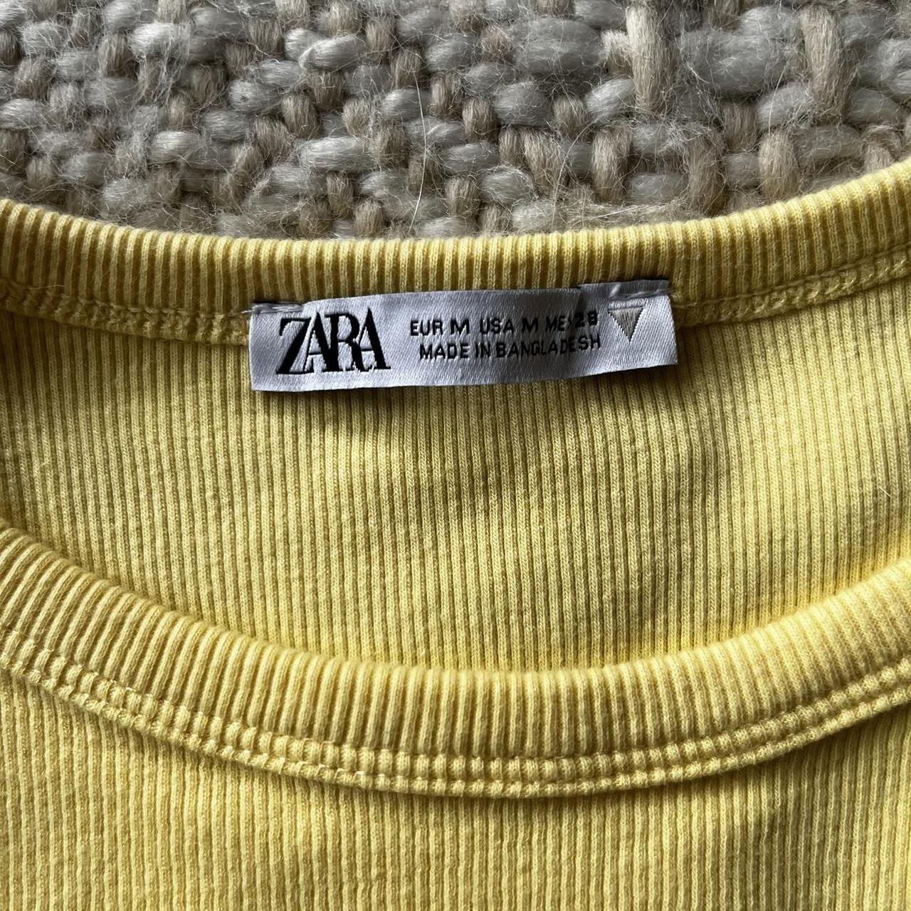 Zara Women's Yellow Vest | Depop