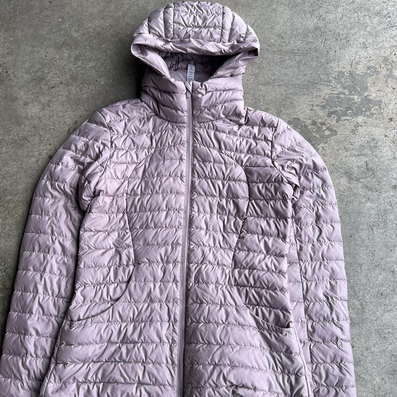 Lululemon Puffer Jacket Women’s size 6 see... - Depop