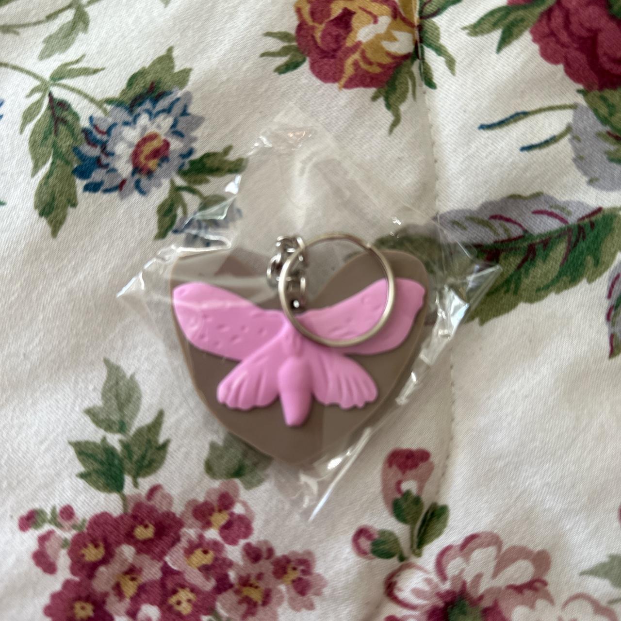 Melanie Martinez VIP keychain Brand new!! - Depop
