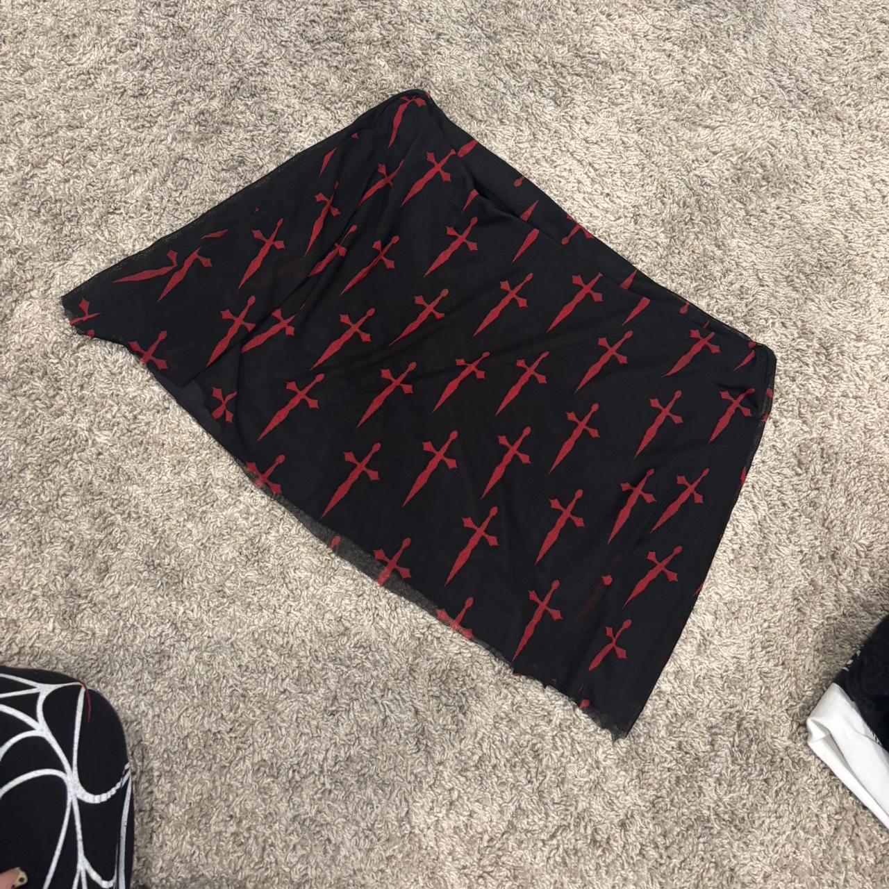 Cropped skirt hot topic - Depop