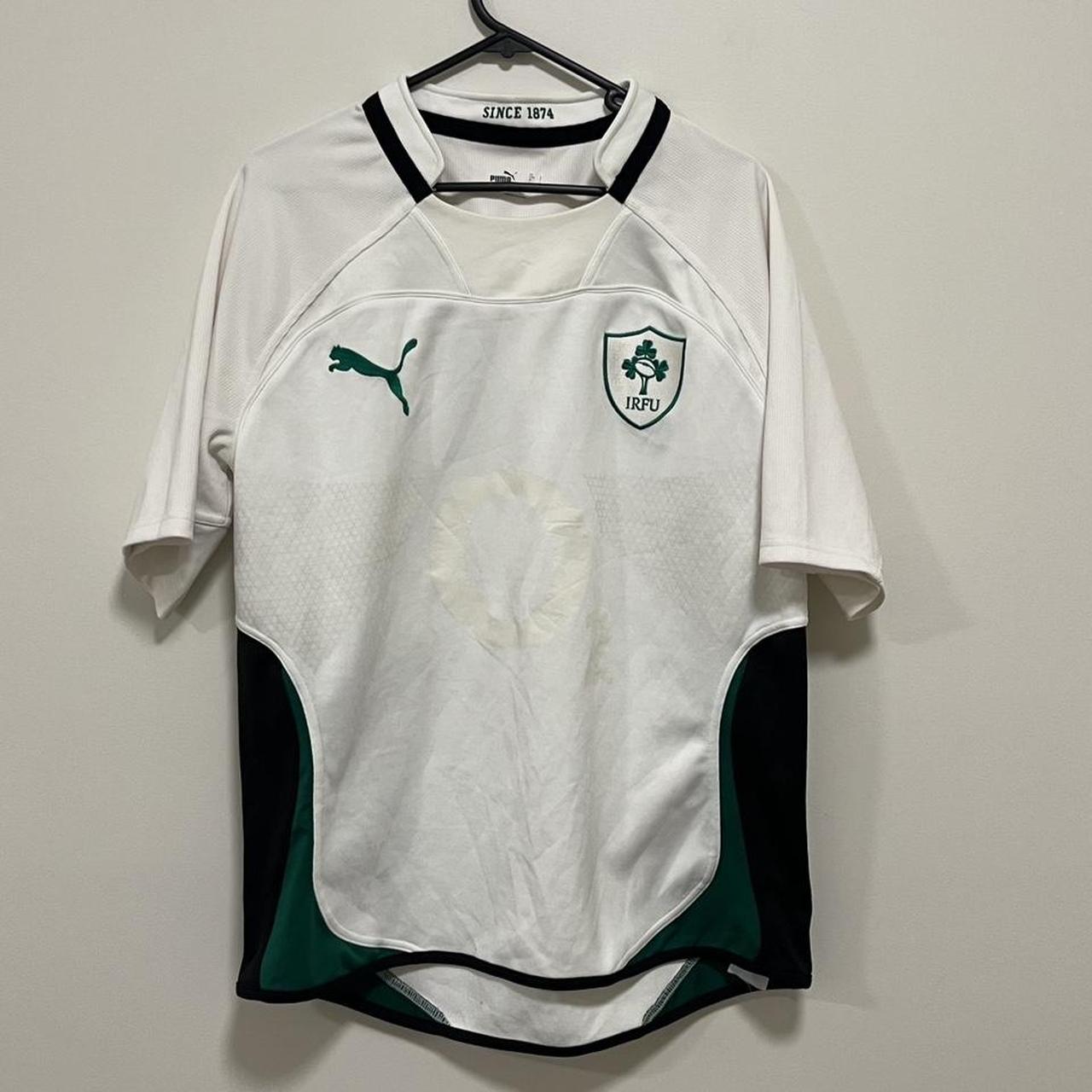 IRFU Jersey in men’s large O2 sponsorship logo... - Depop