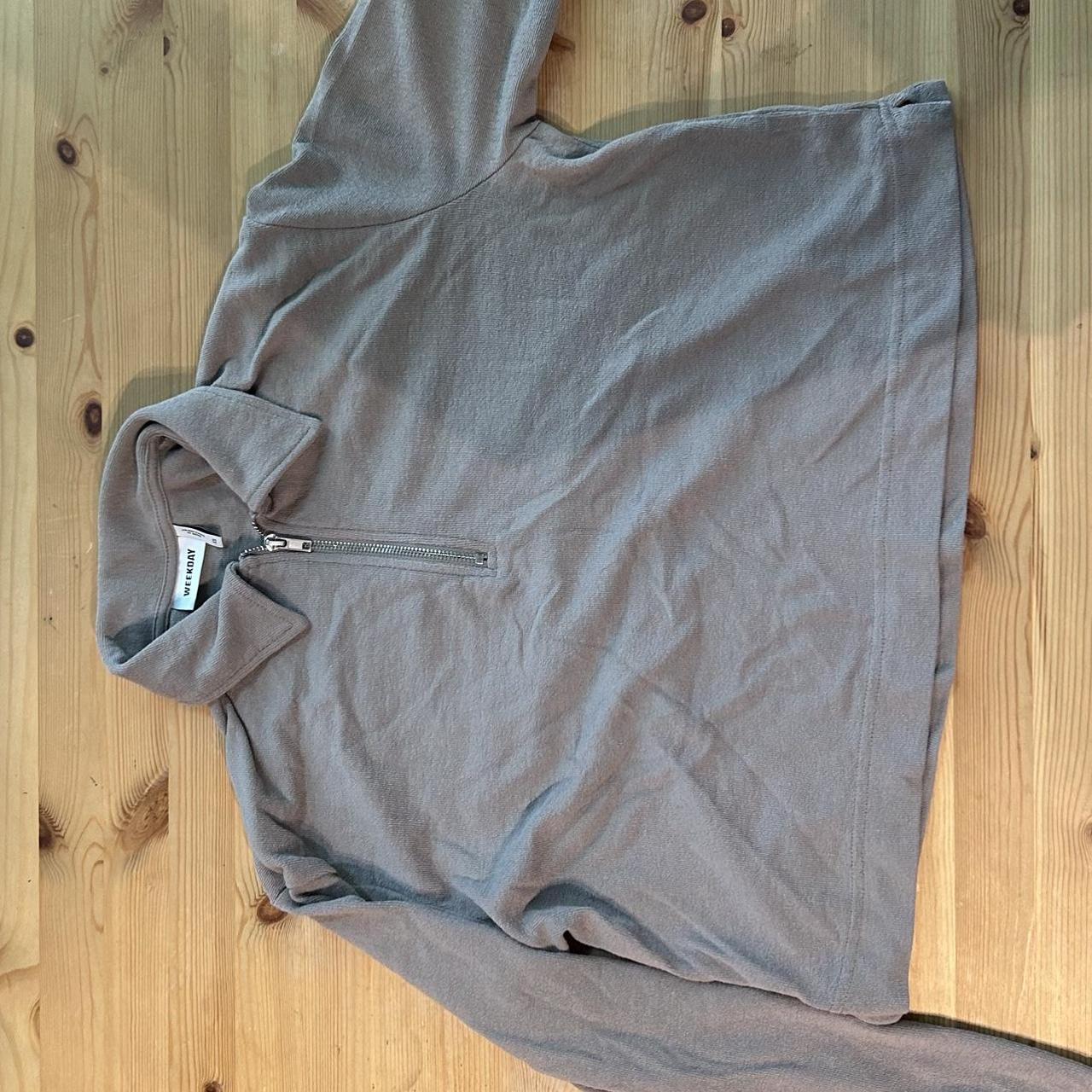 Weekday terry cloth cropped jumper - Depop