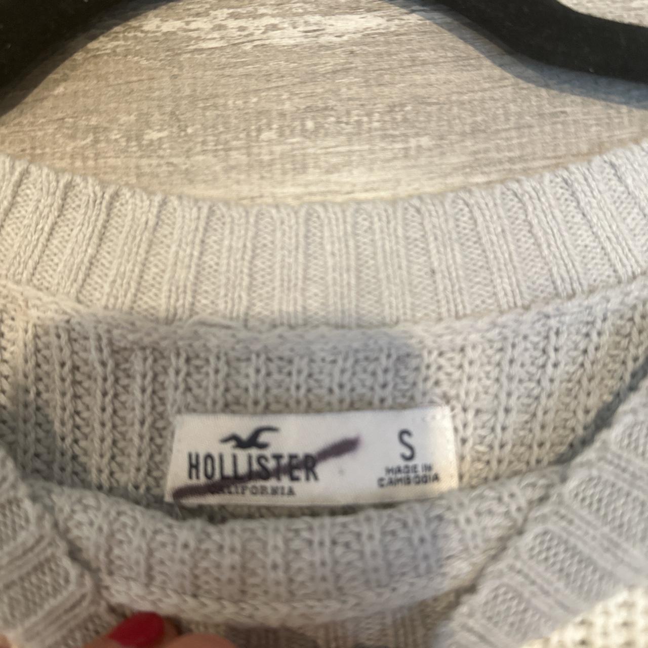 Hollister sweater, only worn a few times - Depop