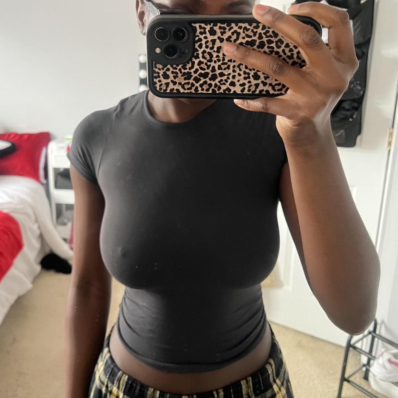 skims black soft smoothing tee Perfect condion size xs | Depop