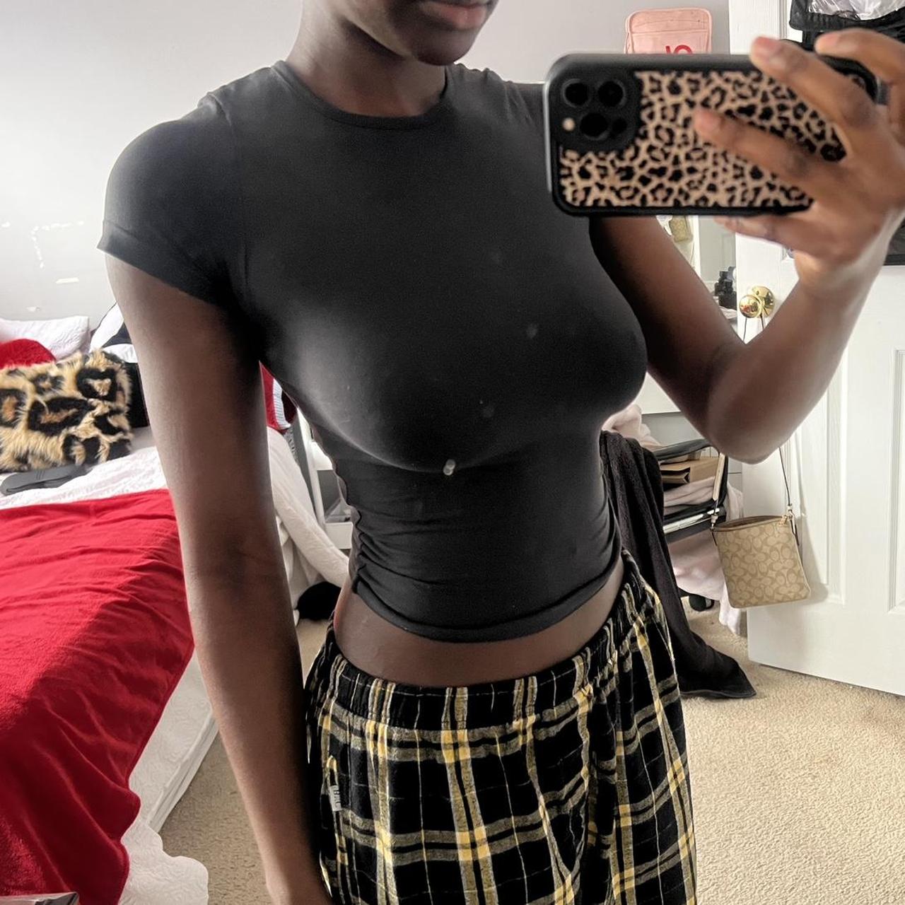 skims black soft smoothing tee Perfect condion size xs | Depop