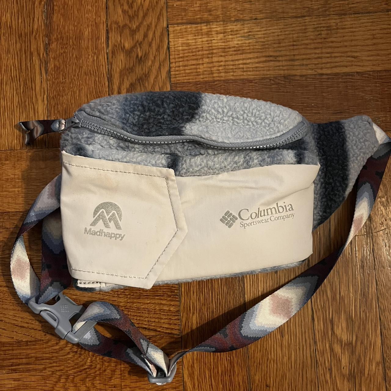 madhappy columbia waist bag. i have used like twice,... - Depop
