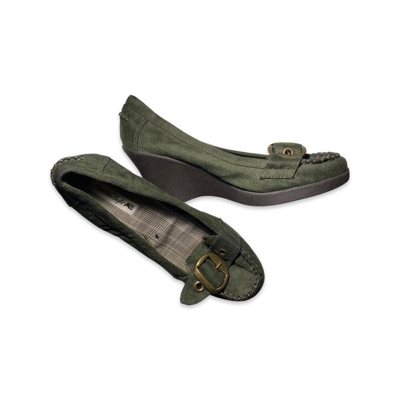 Cute American eagle cottage core heels. Size 7 1/2.... - Depop