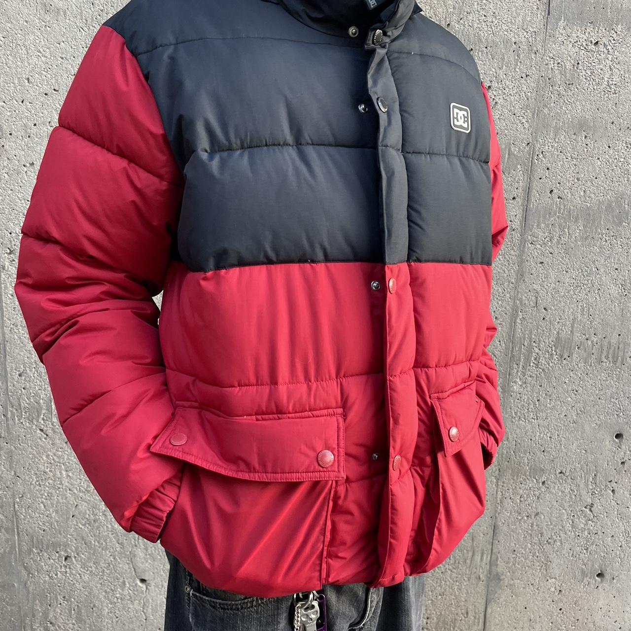 INSANE 2000’s DC Puffer jacket, cinch on bottom to... | Depop