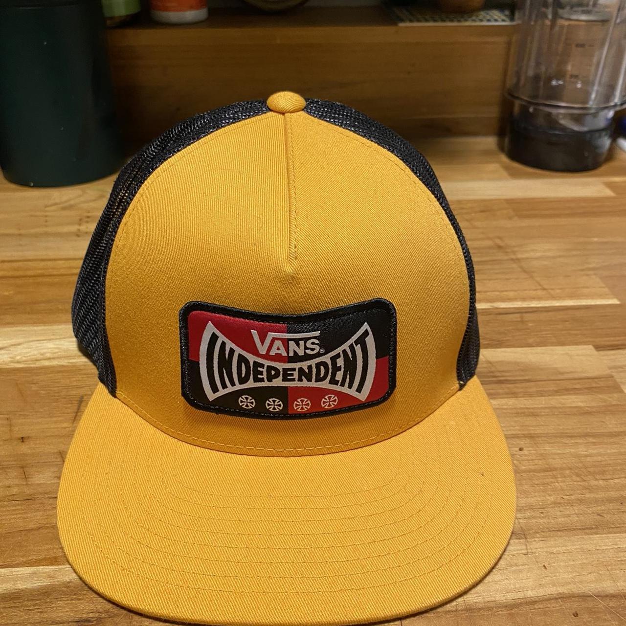Independent x vans hat never worn Christmas gift... - Depop