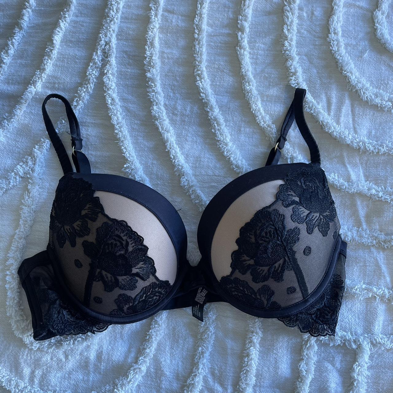 Bras N Things bra size 10DD - Depop