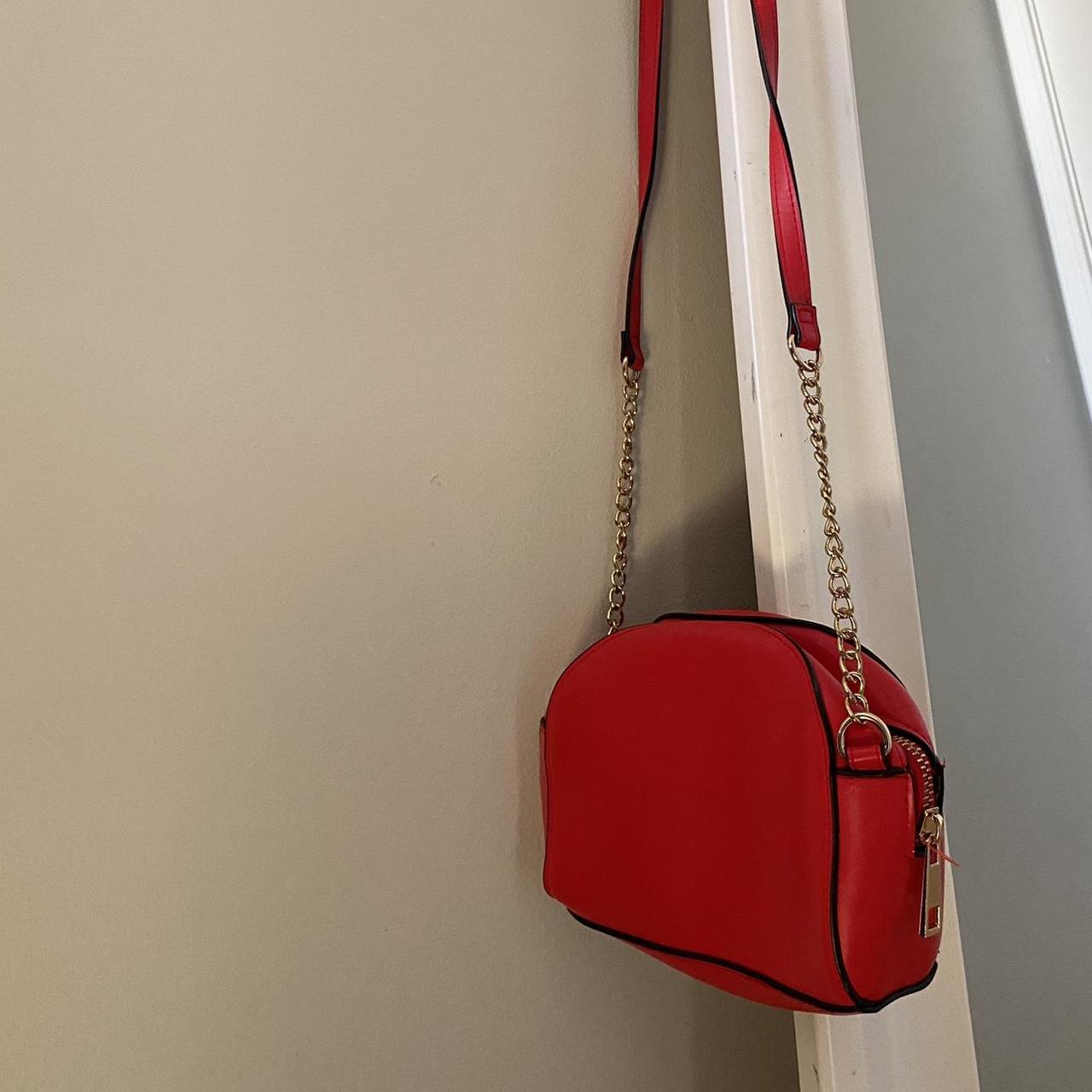 Small red purse 🍒 - Depop