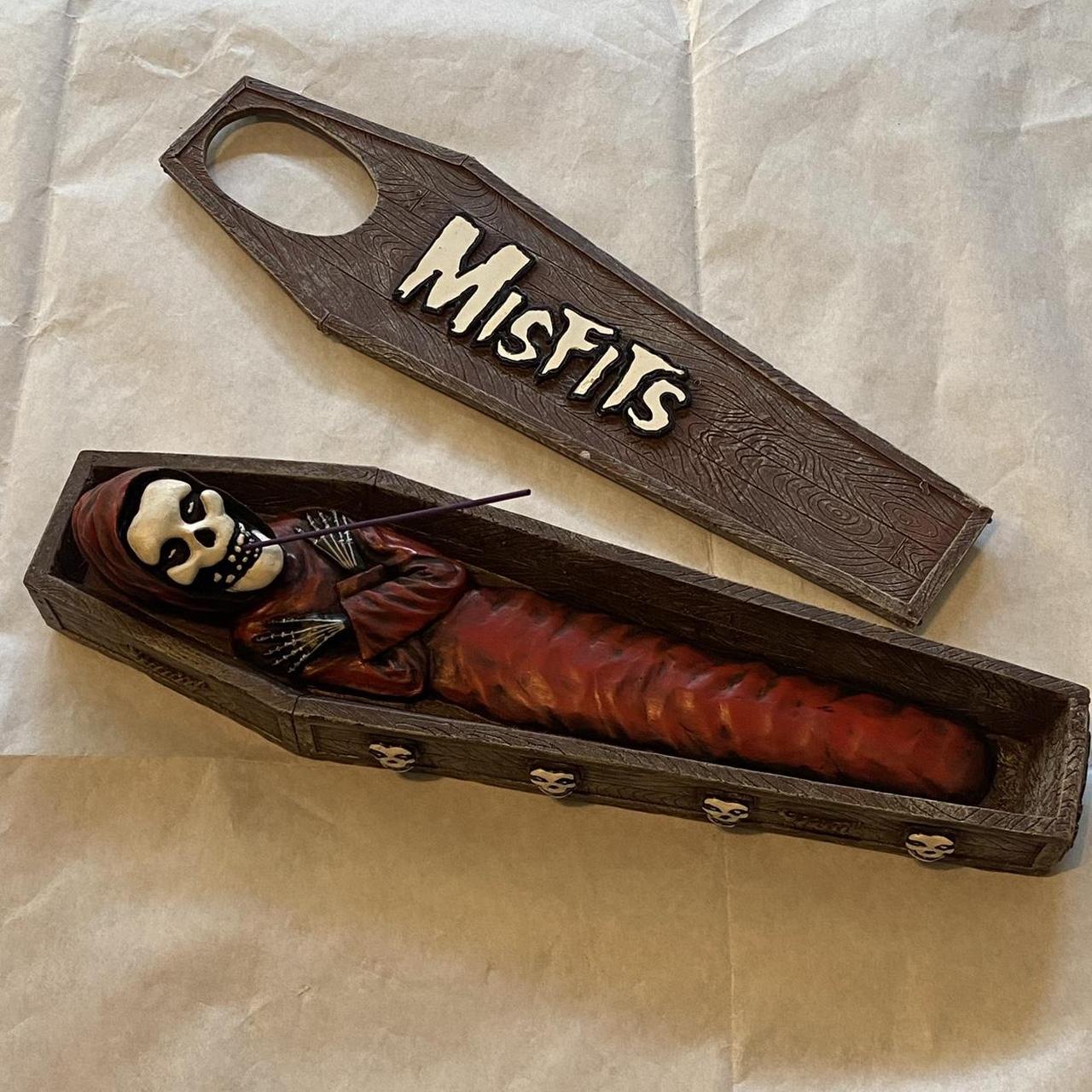 RARE Vintage The Misfits "The Fiend in Coffin Cast"... - Depop