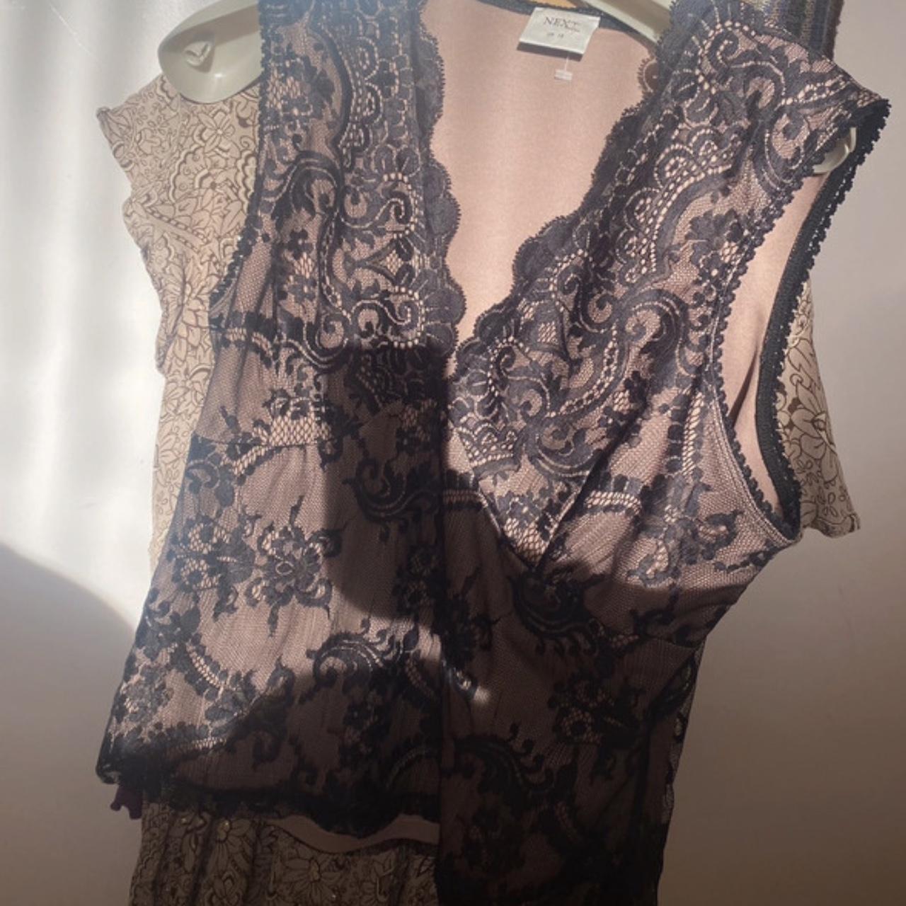 CUTE Y2K V NECK VEST CAMI TOP LACE - Depop