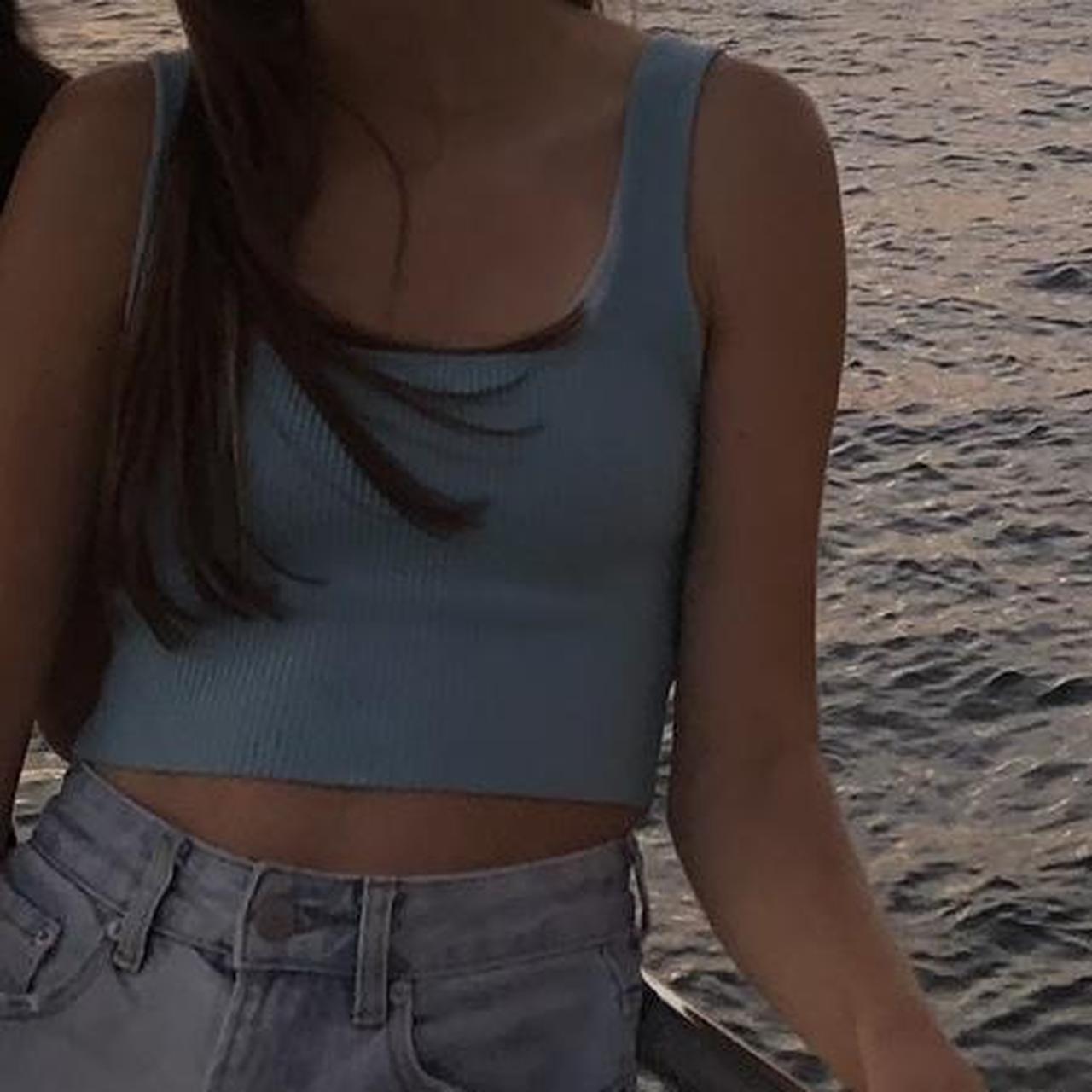 Glassons blue crop top // worn a handful of times... - Depop
