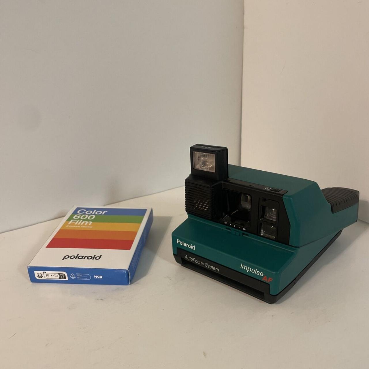 Polaroid Green Cameras-and-accessories | Depop