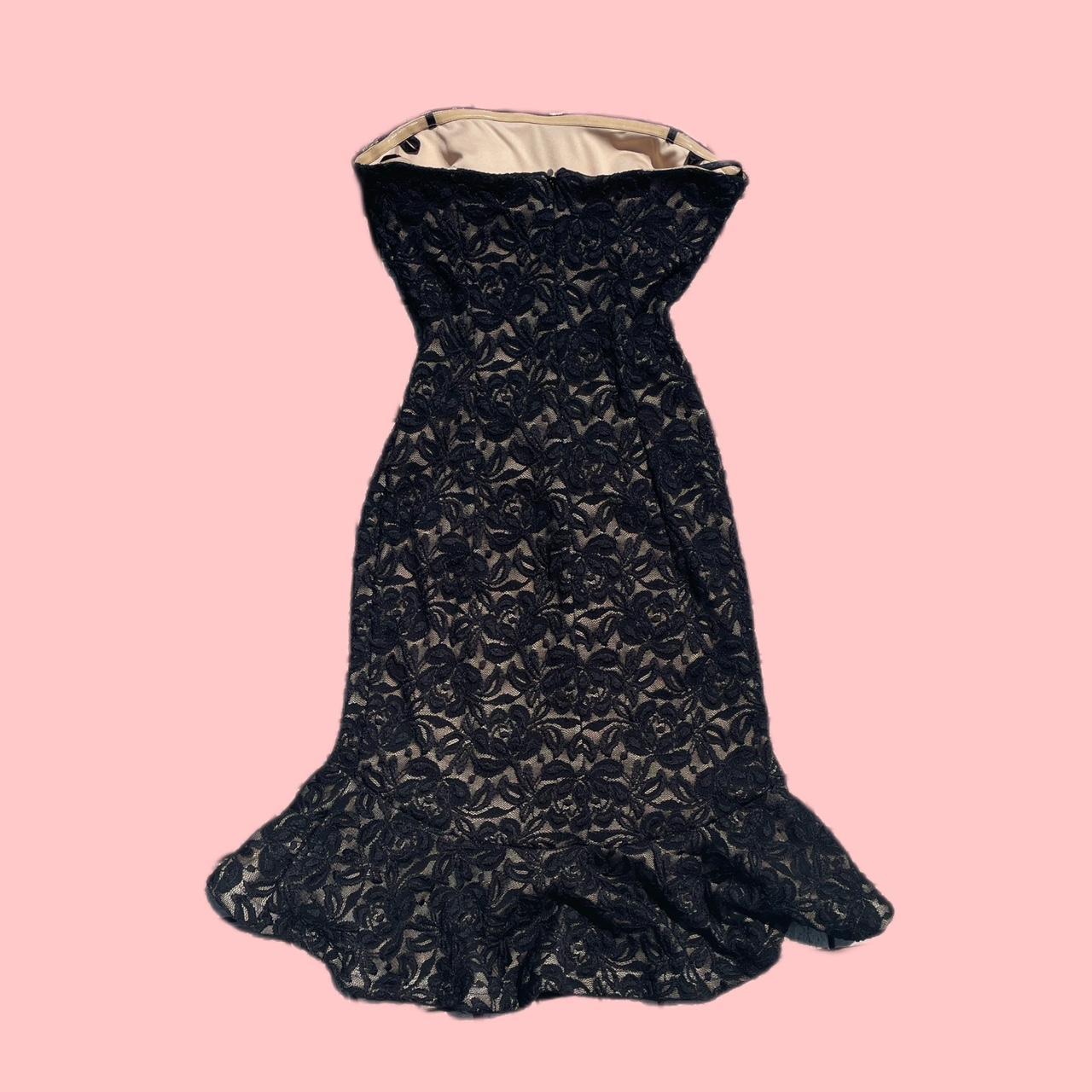 Bebe lace strapless dress gorgeous dress, in great... - Depop