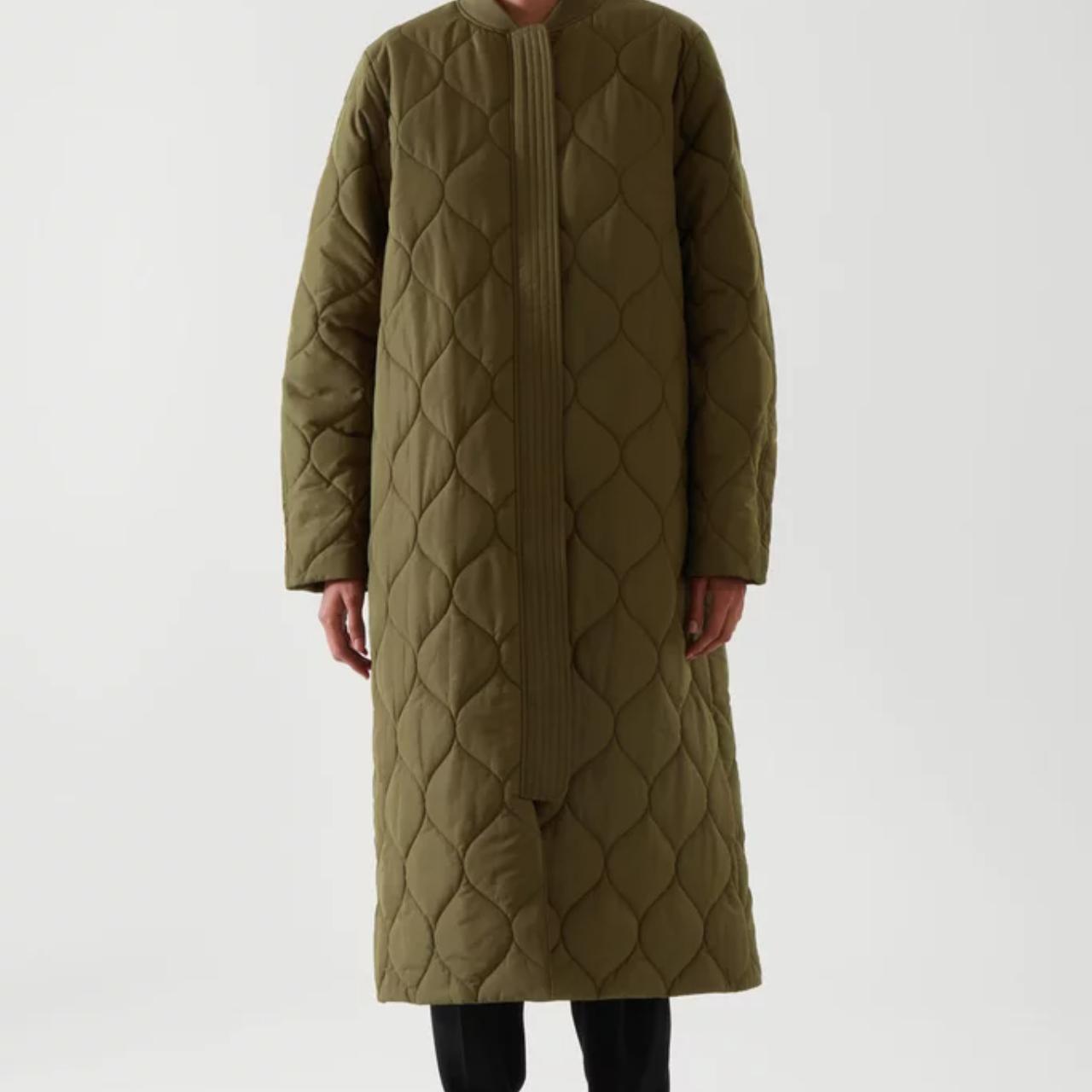 COS quilted coat for the fall/winter orig... - Depop
