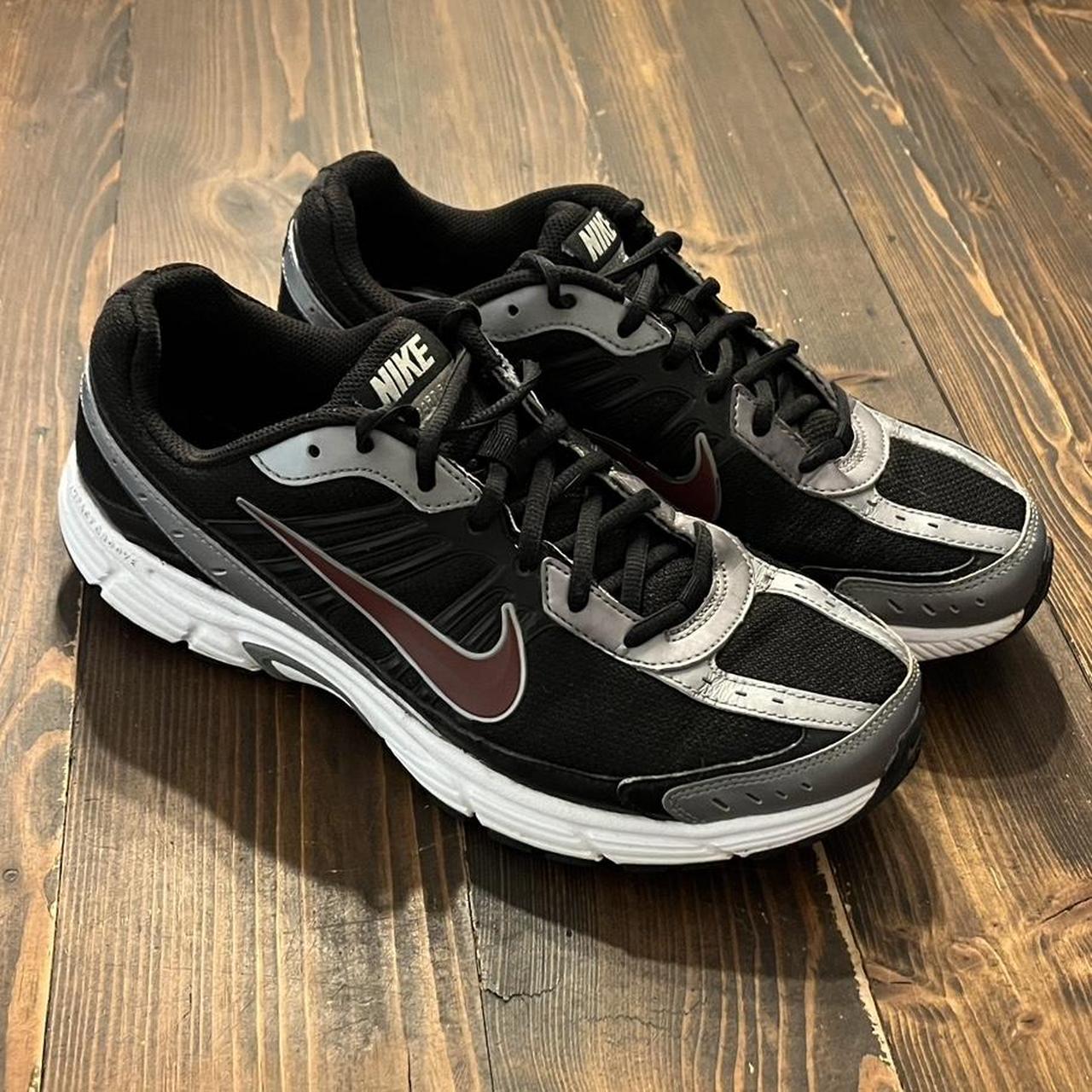 Vintage Nike 90’s style running shoes Silver /... - Depop