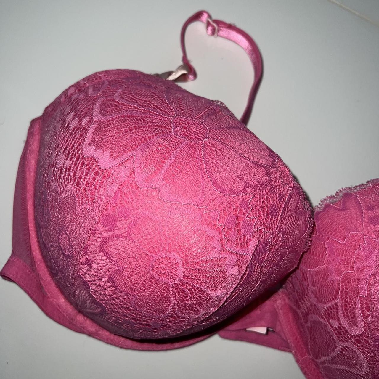 Victoria's Secret Women's Pink Bra | Depop