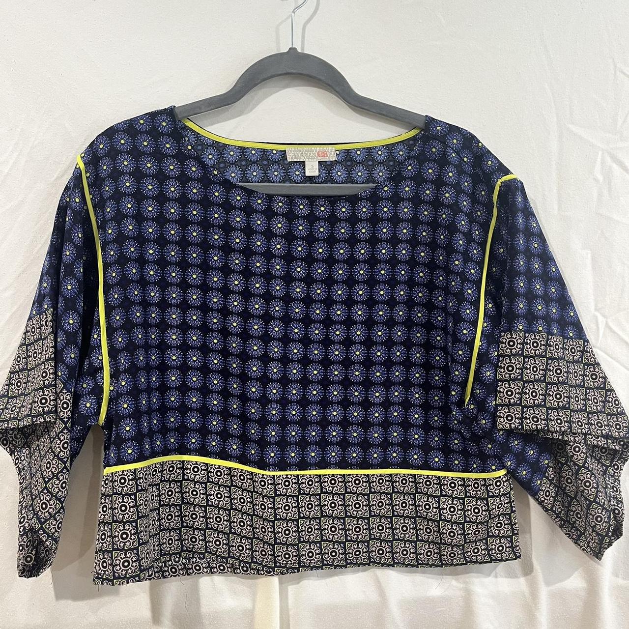 Gianni Bini blue and lime silky top: boxy fit with... - Depop