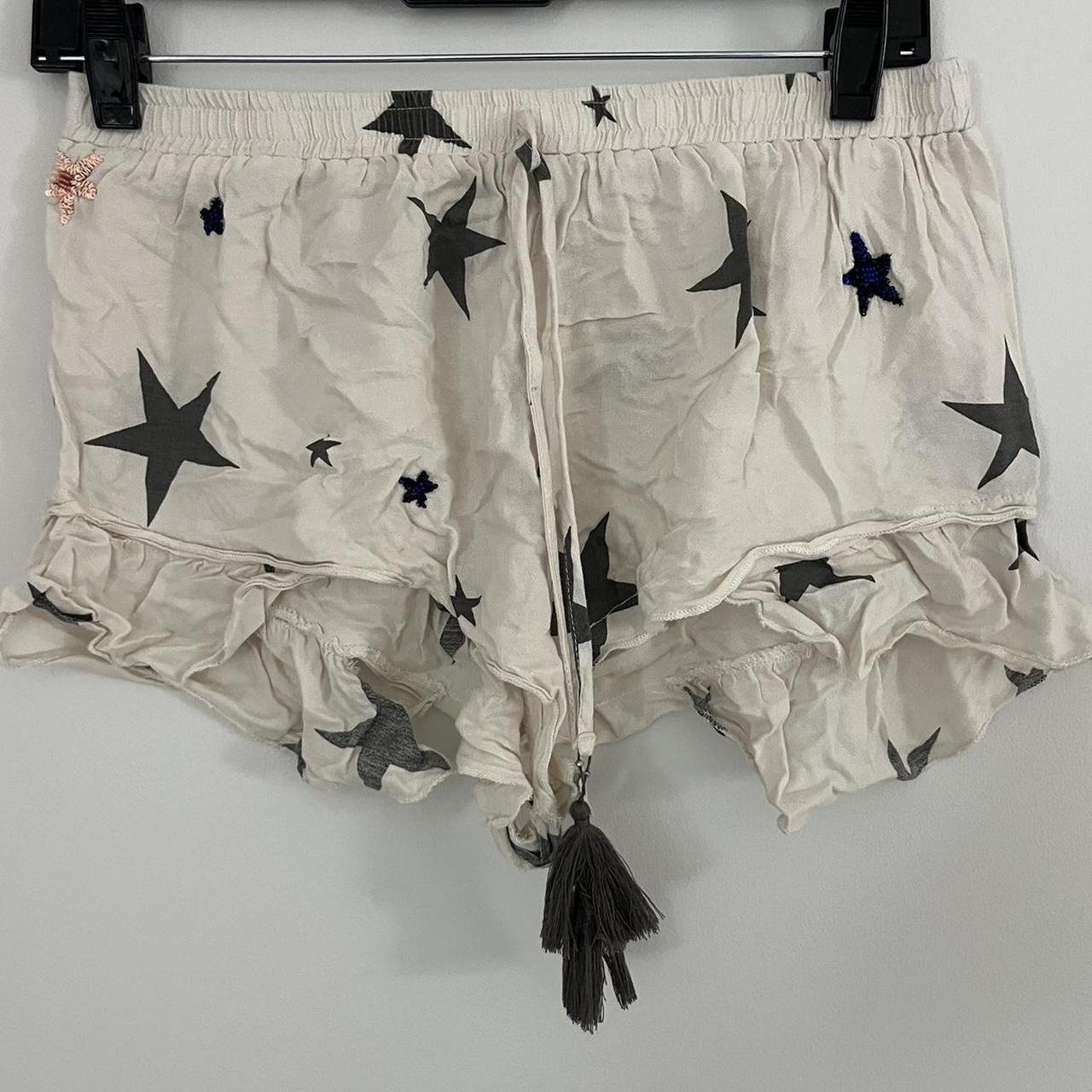 Surf Gypsy shorts - Depop