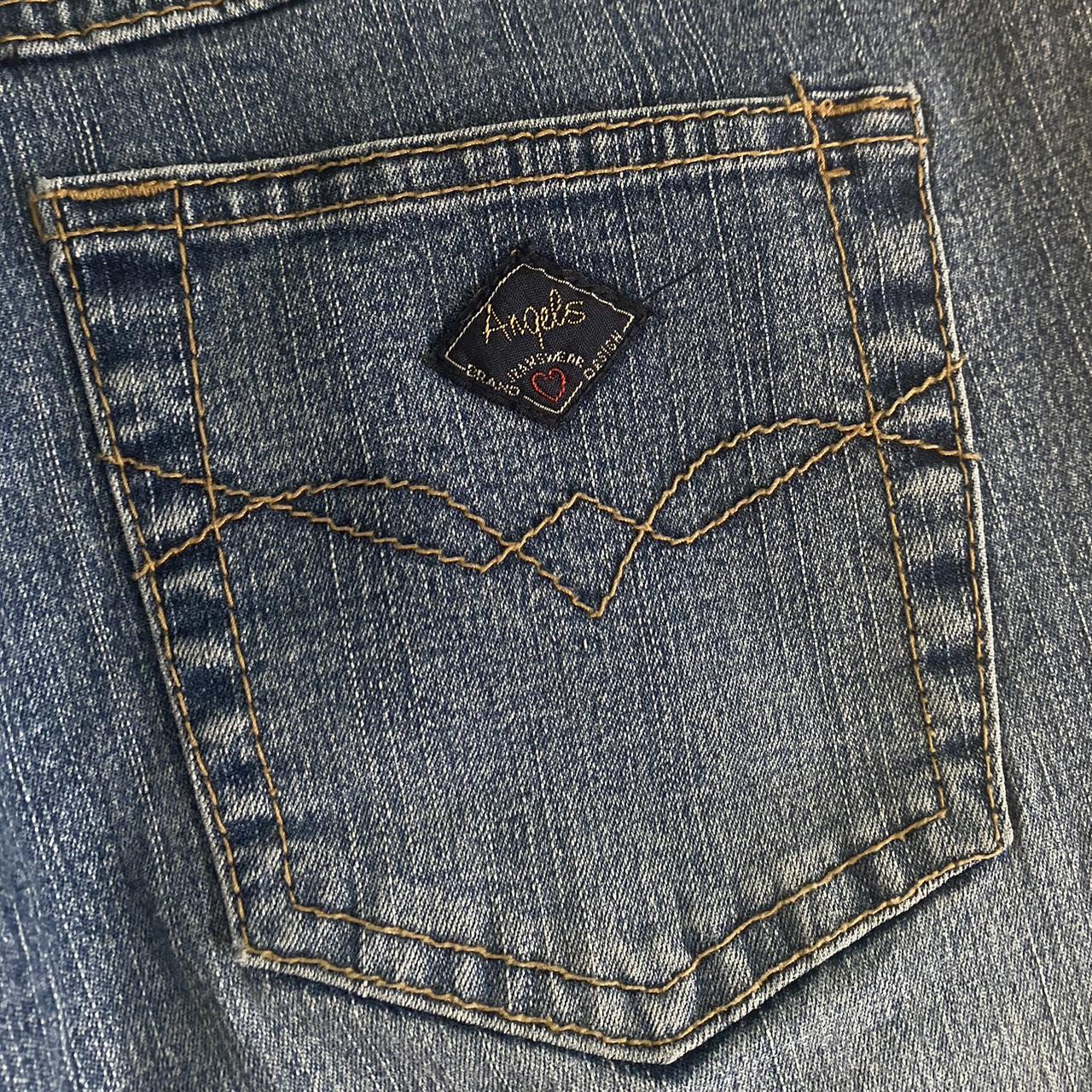 super cute pair of vintage angels embroidered capri... - Depop