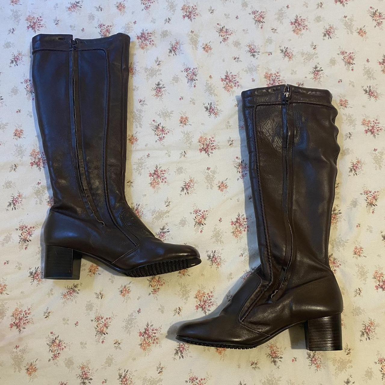 super cute vintage 80s/90s brown leather fur lined... - Depop