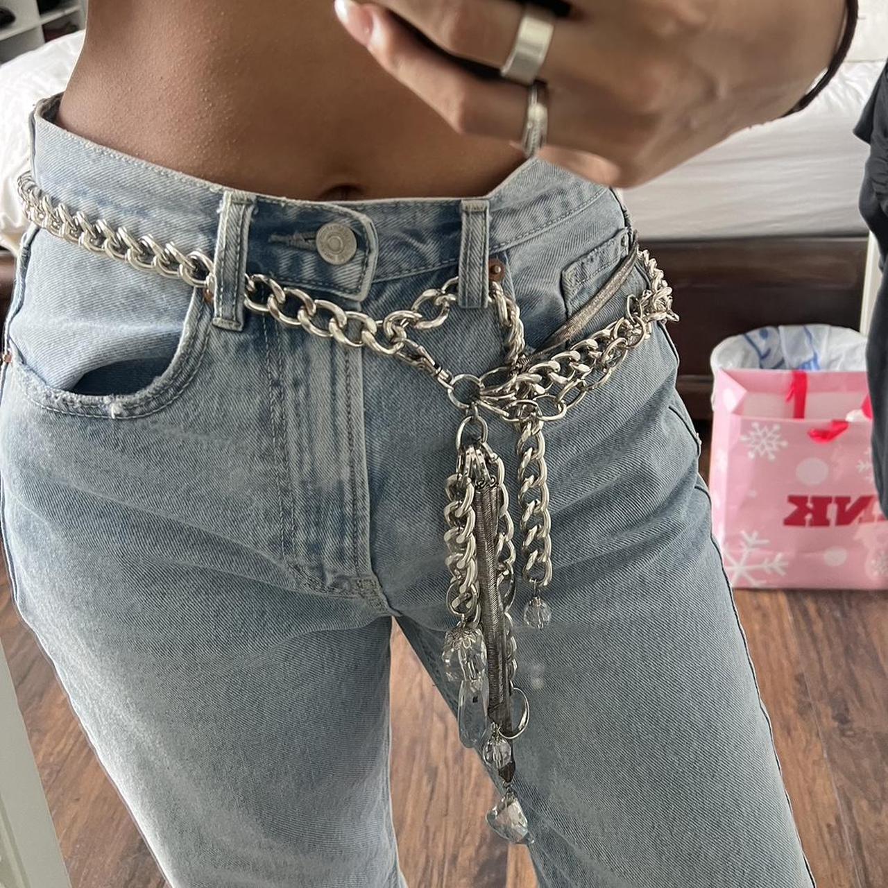 Y2K chain belt Soo cute In perfect condition... - Depop