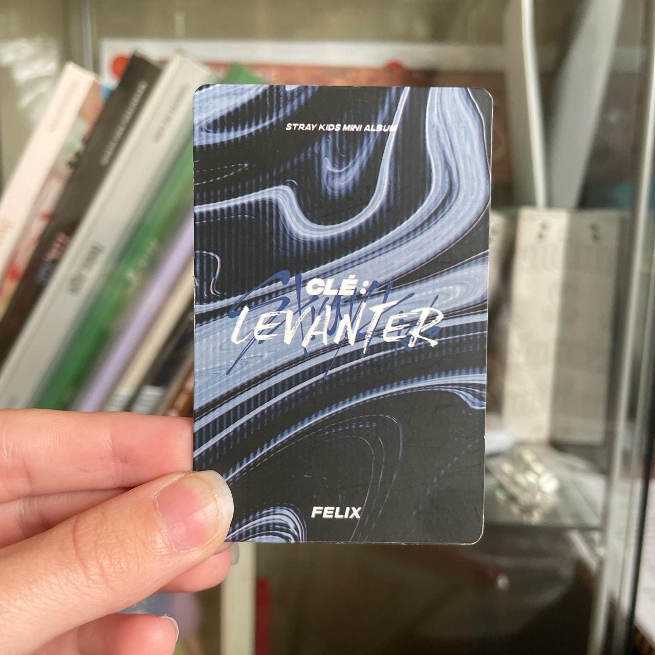 FELIX LEVANTER lenticular willing to take offers - Depop