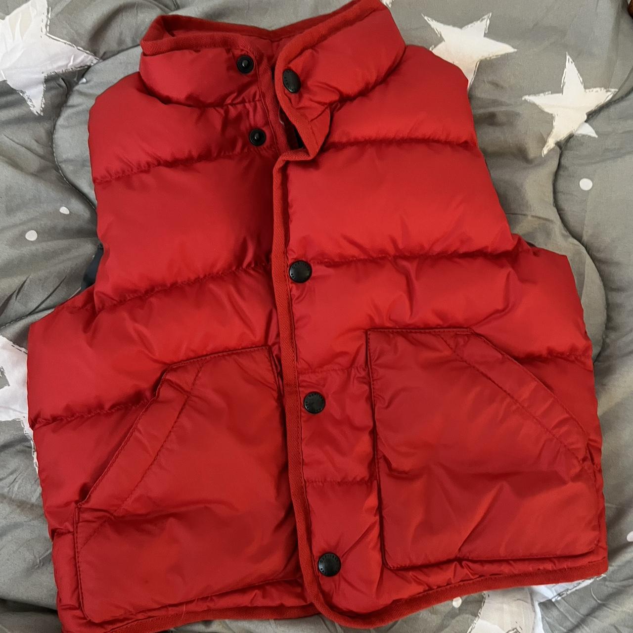 Gap Red Gilet | Depop