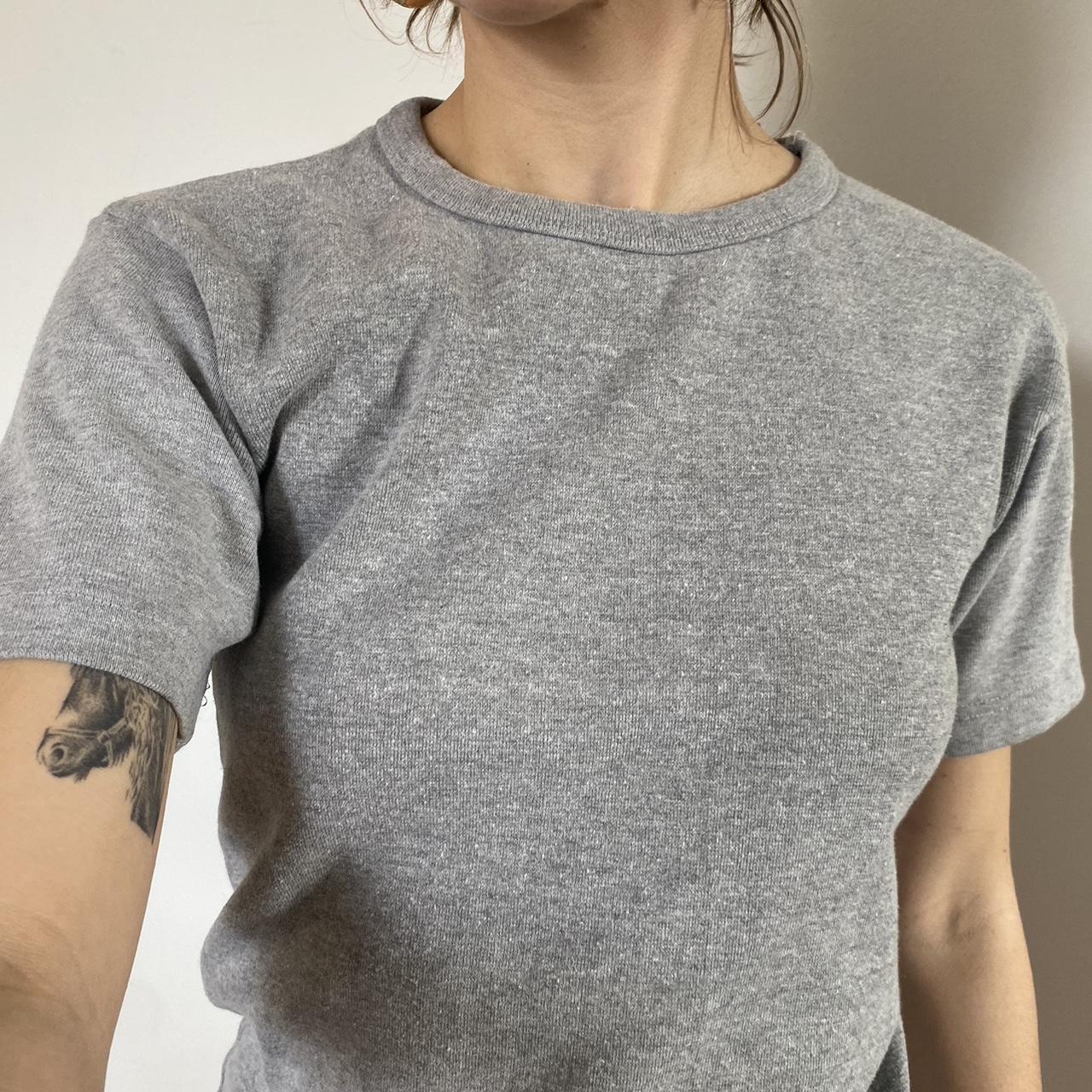 Thick grey basic tee - Depop