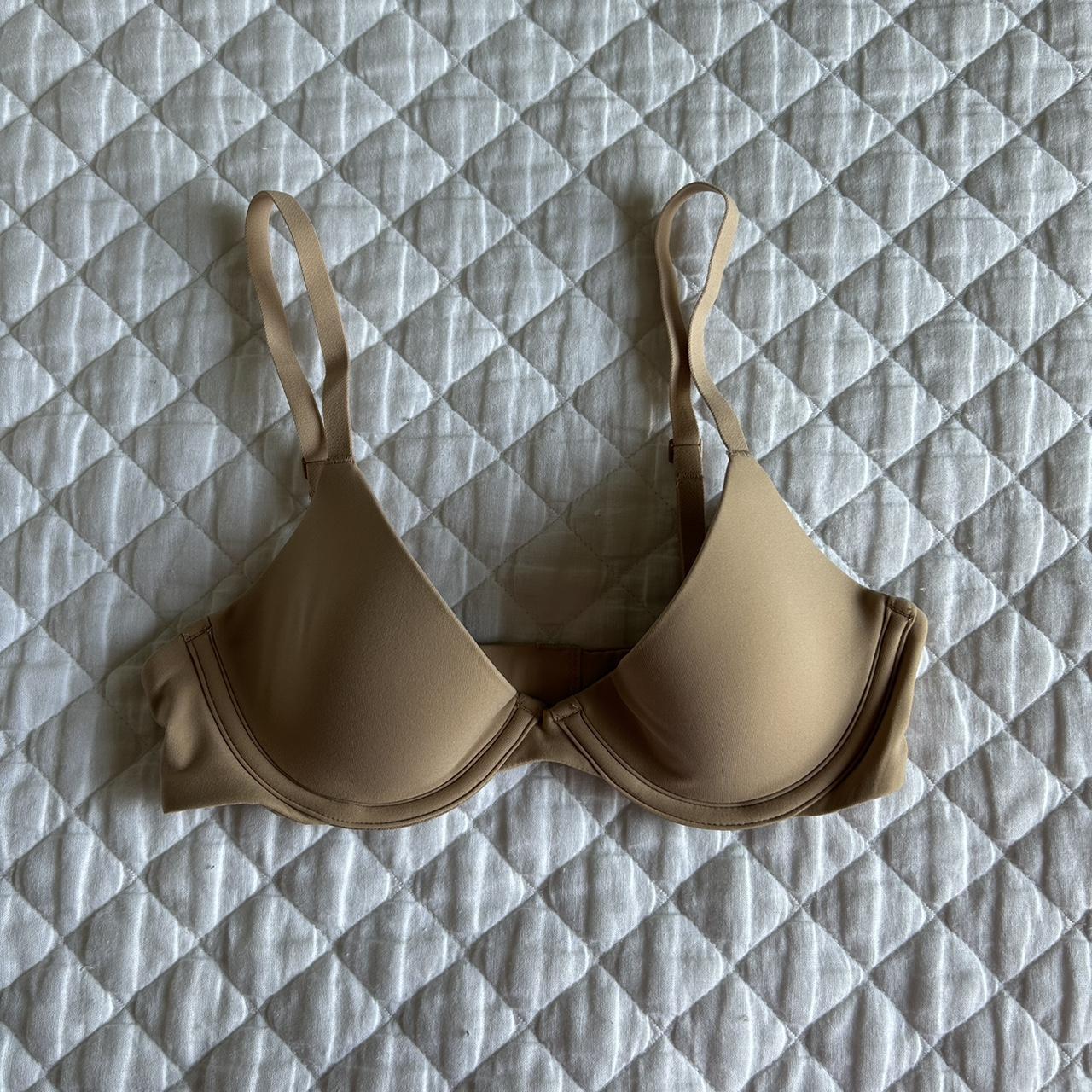 skims bra - size 34a - new without tags -... - Depop