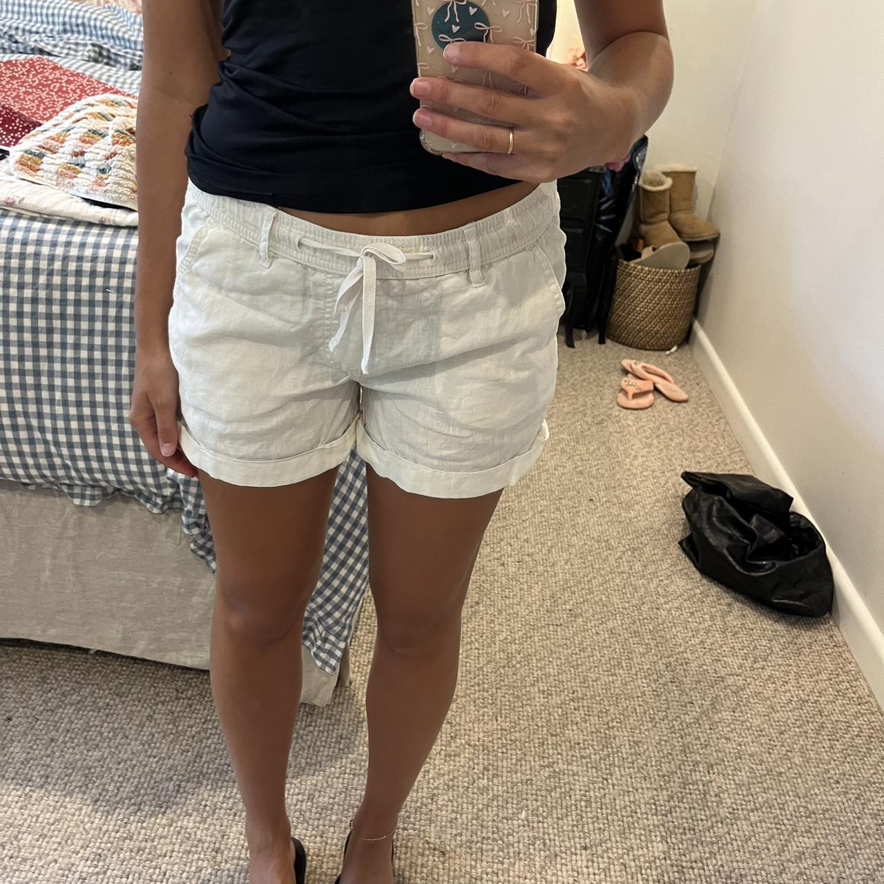White linen mini shorts Size 6 - Depop