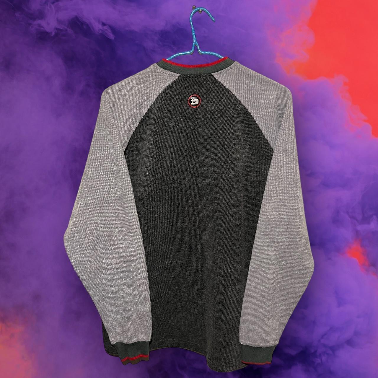 💥HOLDEN💥 🏁 Vintage Y2K Holden “HSV” Grey & Charcoal... - Depop