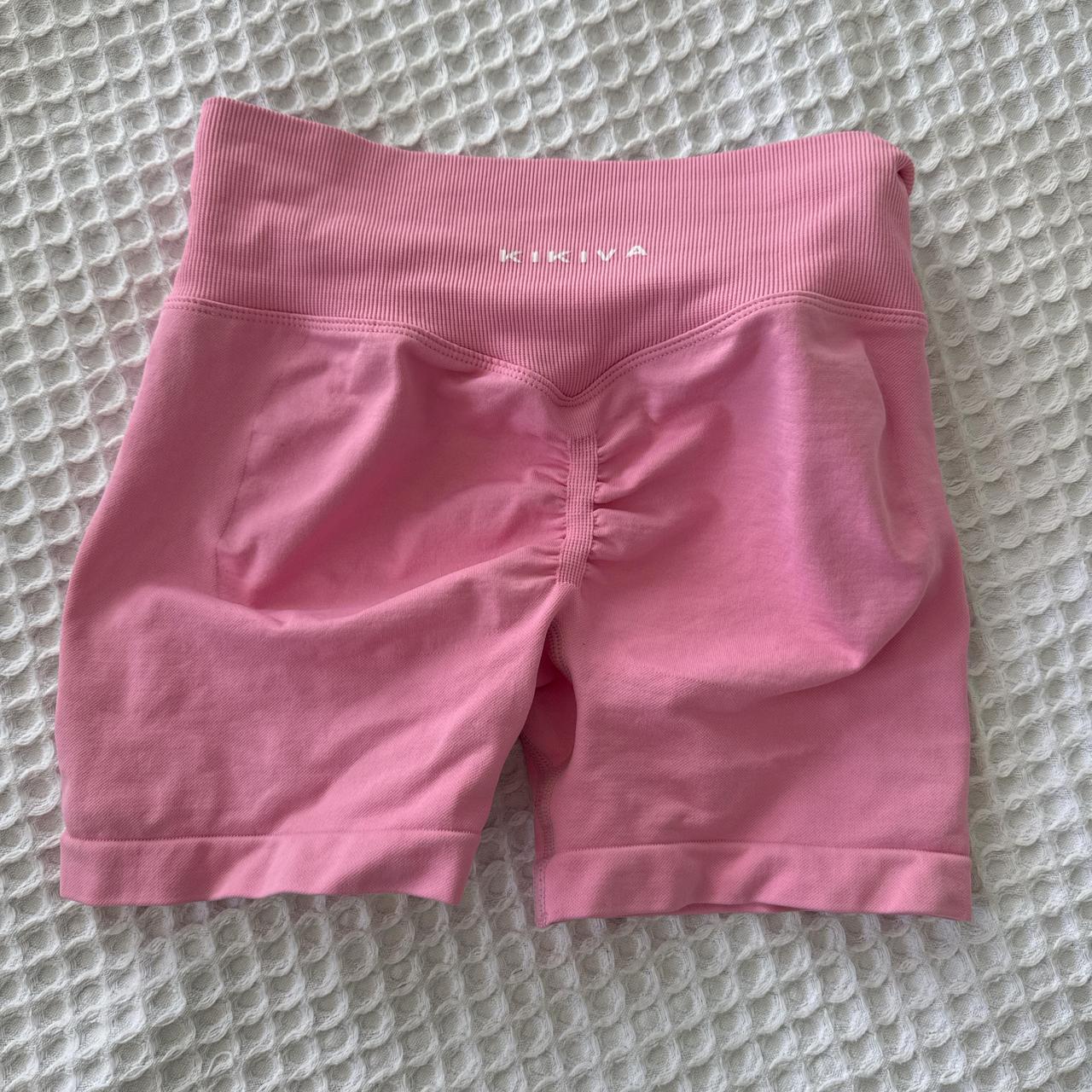 Kikiva mini signature crunch shorts Size XS... - Depop