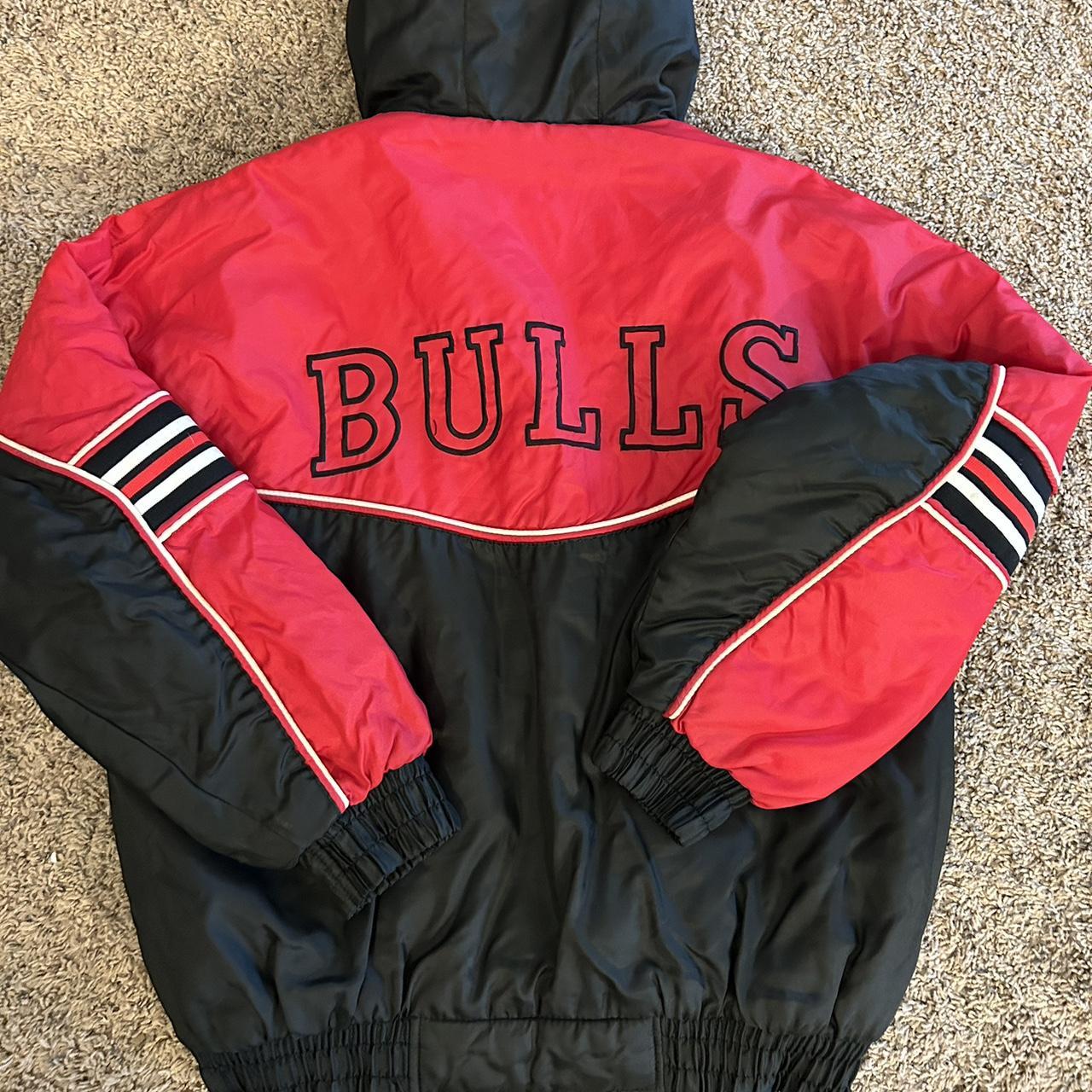 Vintage 90s Chicago Bulls Fan Gear Mens large Red... - Depop
