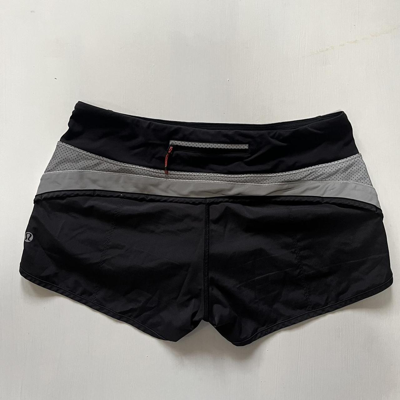 lululemon speed up shorts size 6 no noticeable... - Depop