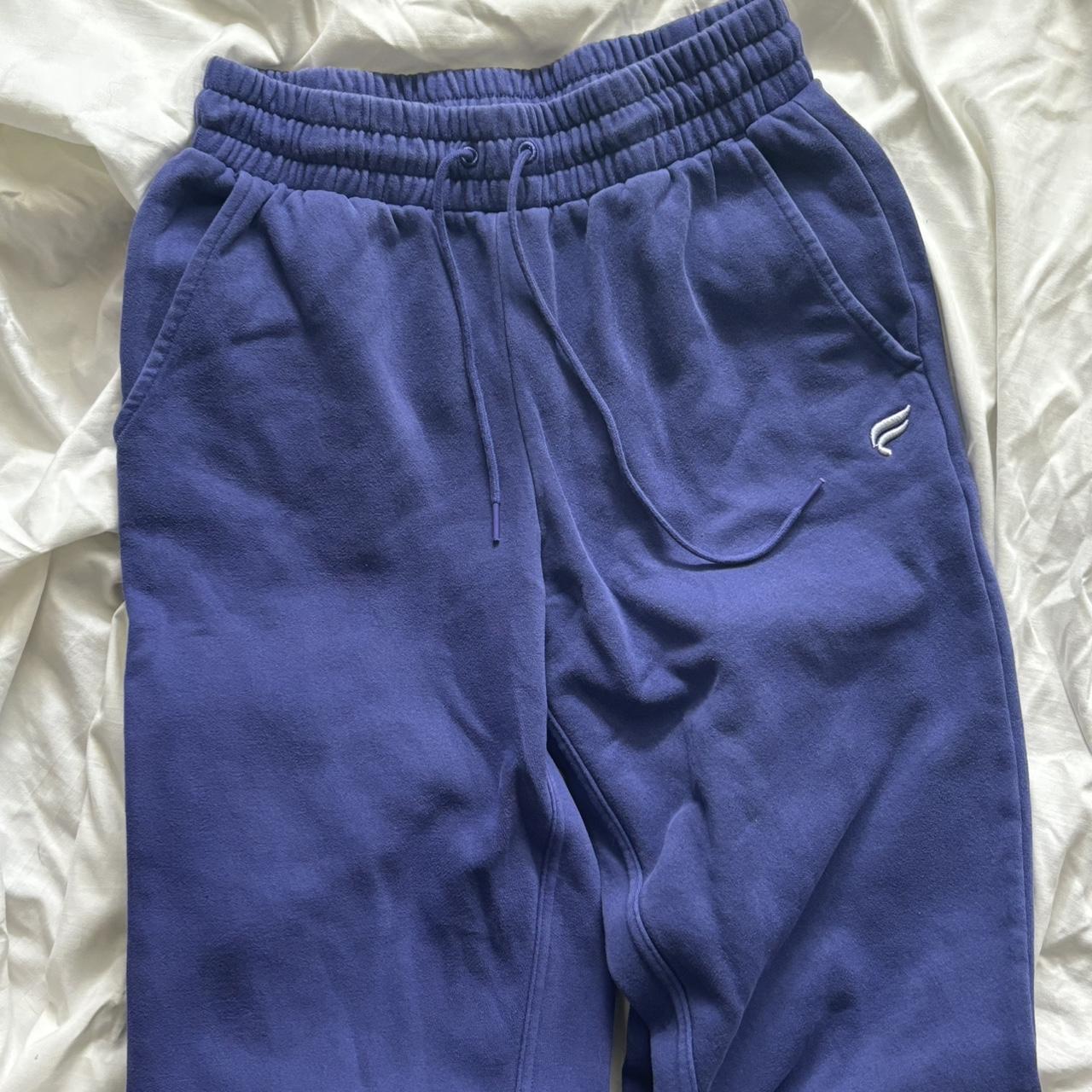 fabletics purple sweatpants! very comfortable and... - Depop