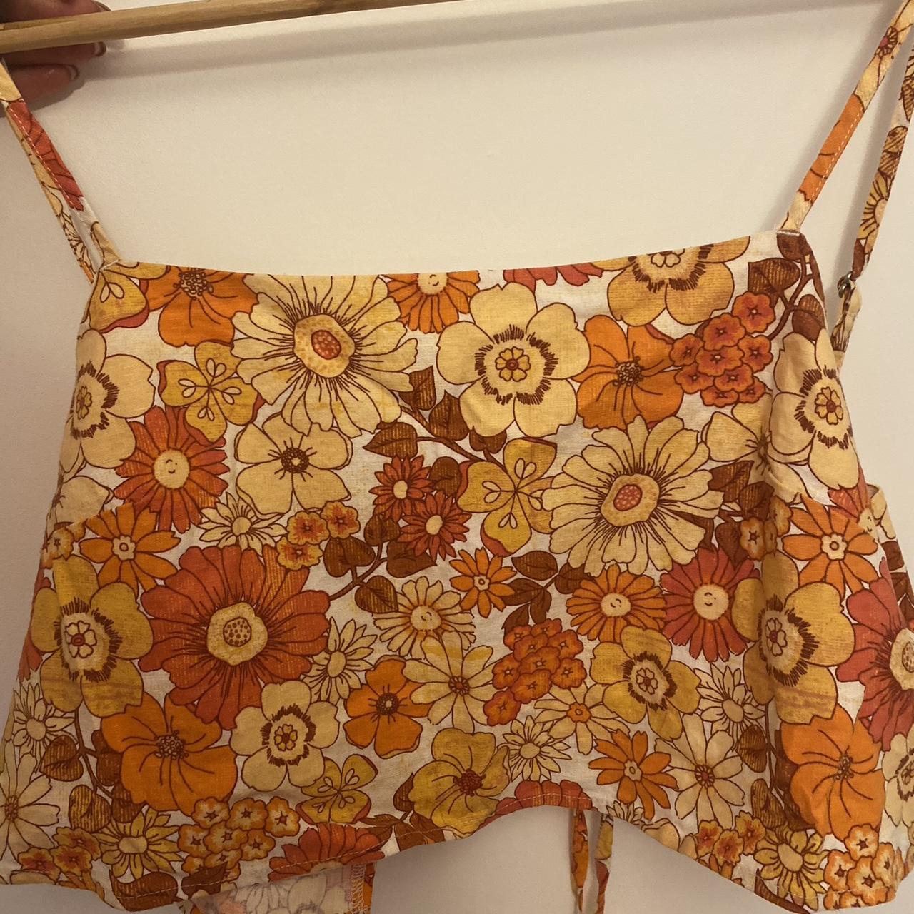 Ghanda retro flower print tie up top 💛 - worn once... - Depop