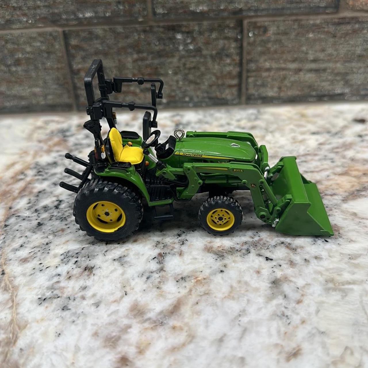 2021 Hallmark John Deere 3038E Compact Utility... - Depop