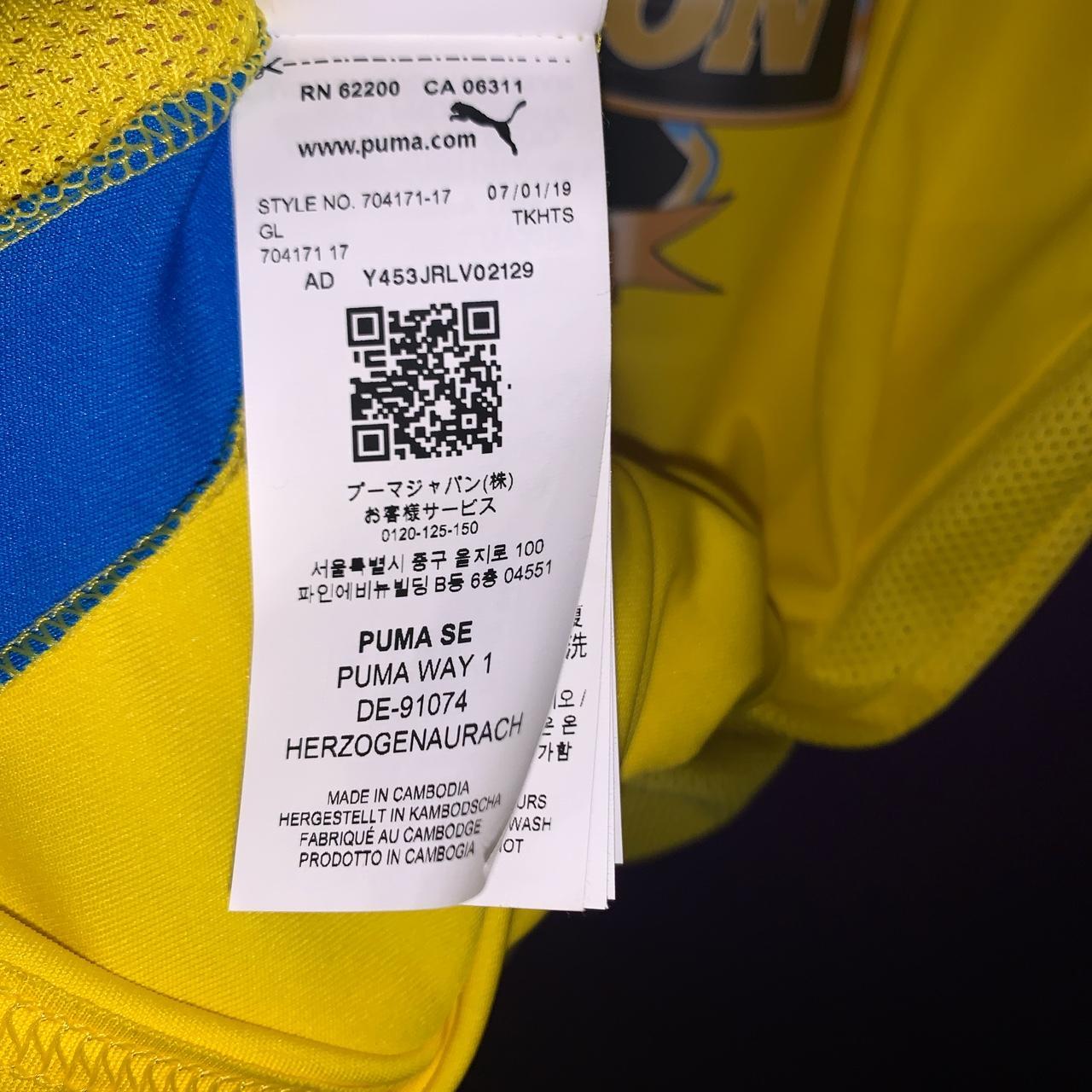 Puma Men's Yellow and Blue T-shirt | Depop