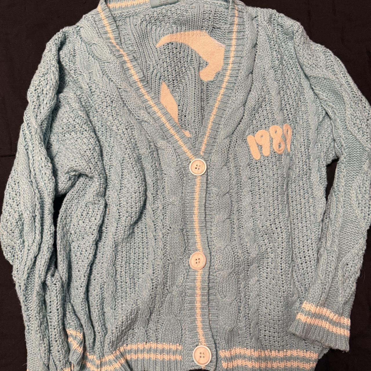 taylor swift 1989 cardigan size M/L worn once... - Depop