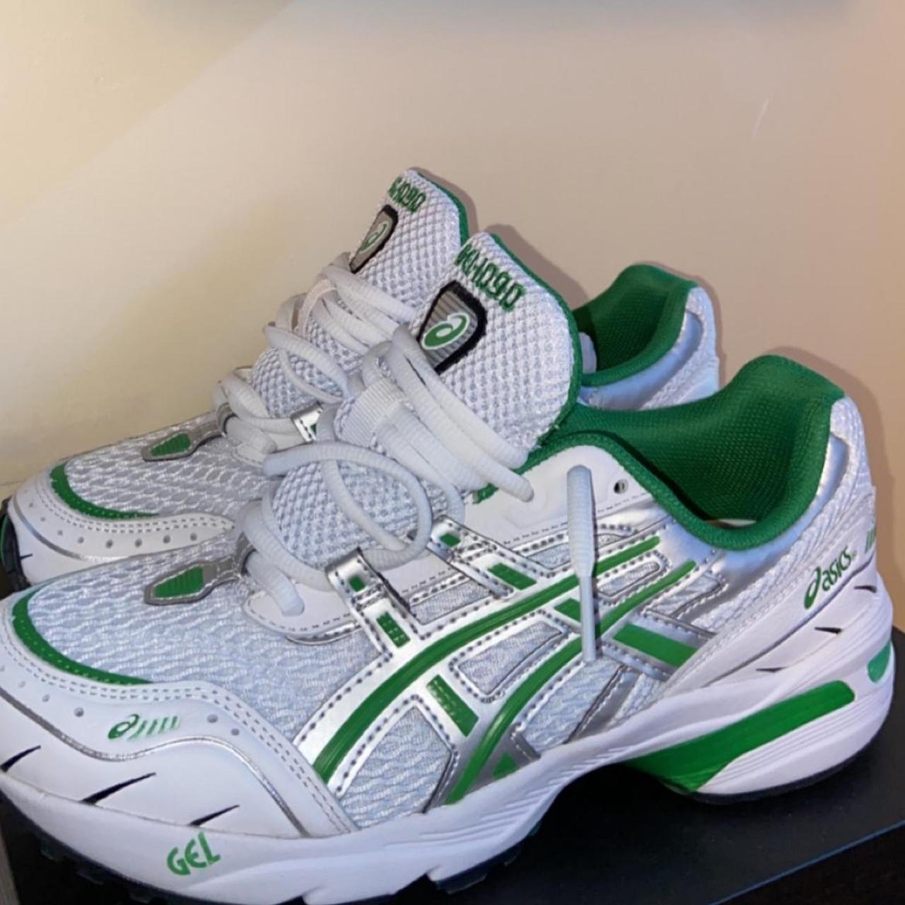 ASICS gel fits 7 men - Depop