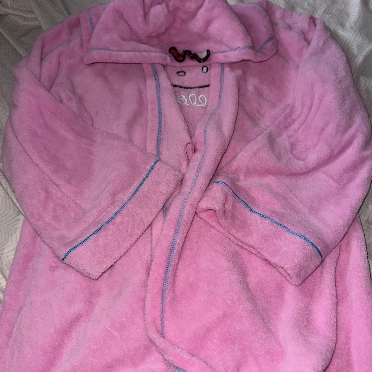 Sanrio Women's Pink Robe | Depop