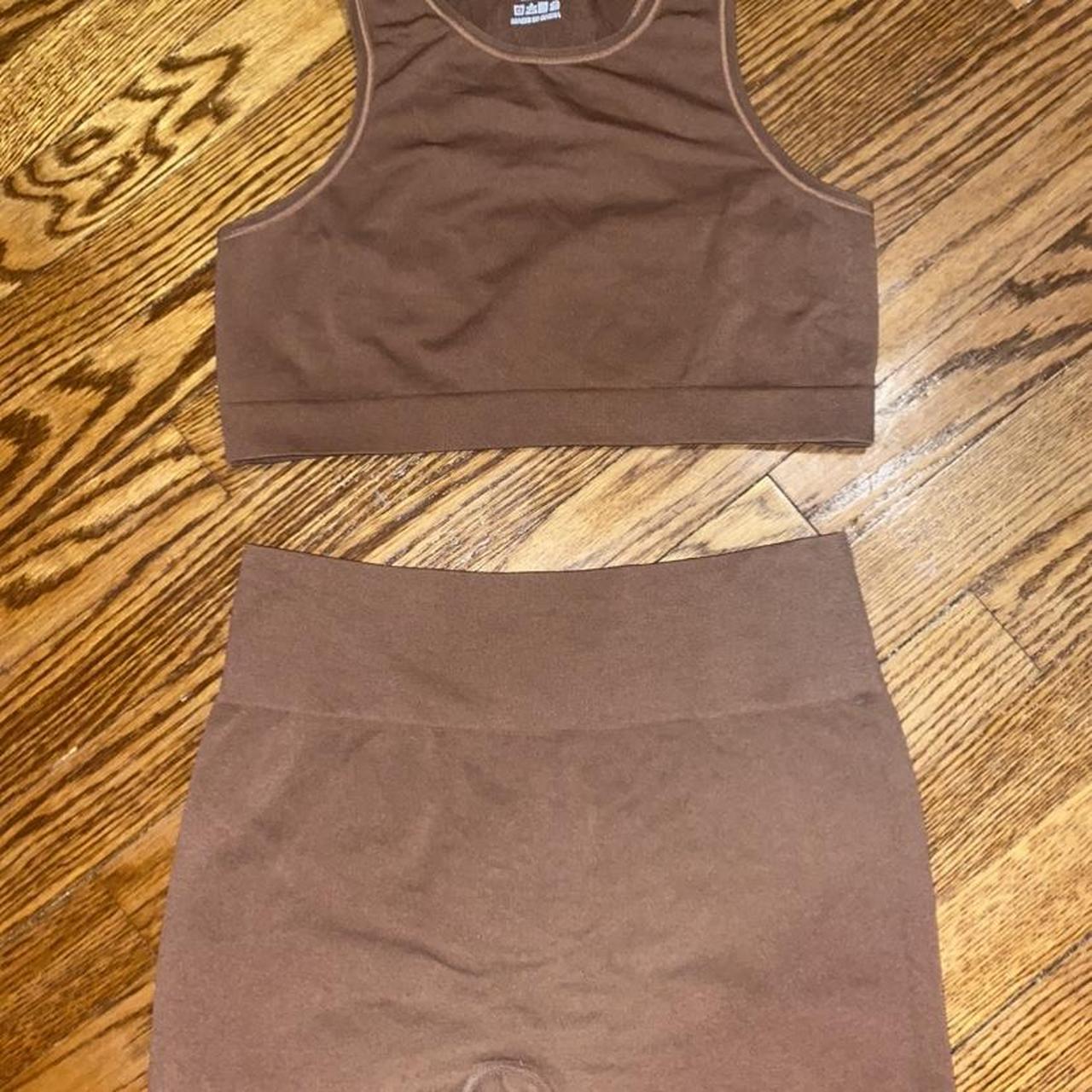 Brown workout set Sports bra and biker shorts Size L - Depop