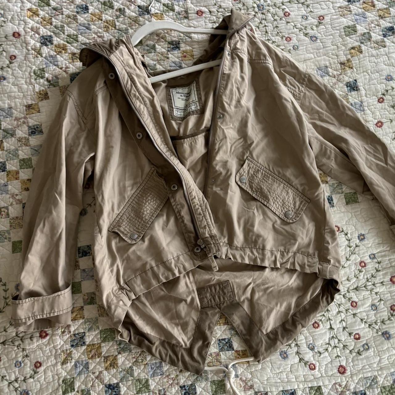 Light tan jacket Abercrombie & Fitch, perfect for... - Depop