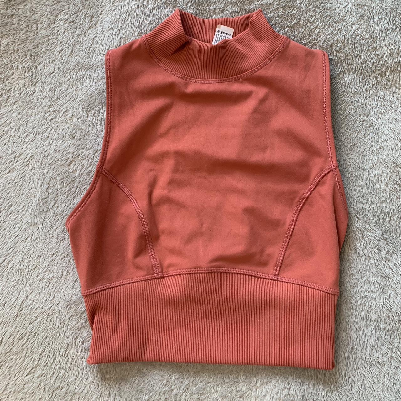 the CUTEST high neck workout top 😍 90 degrees is the... - Depop