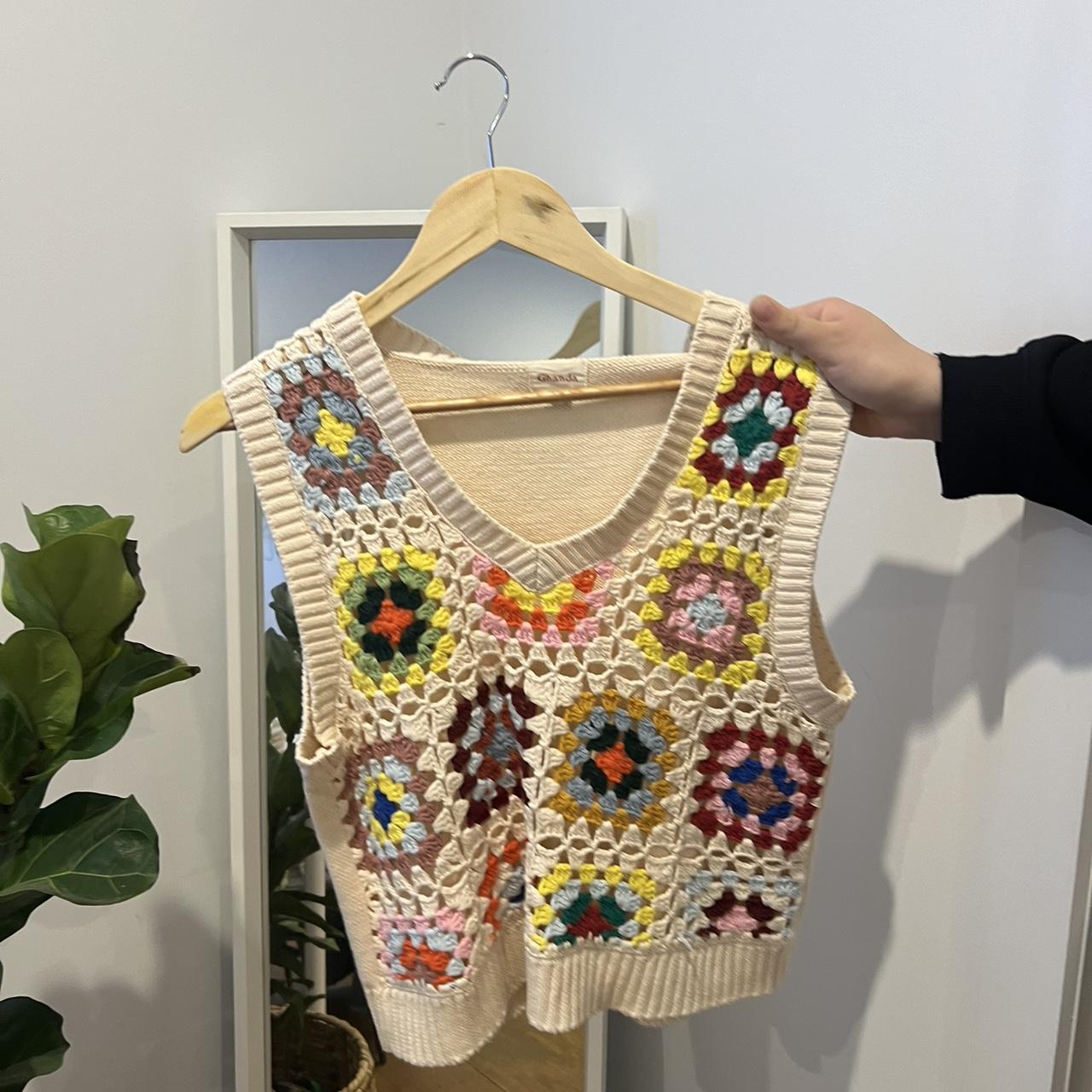 Ghanda knit colourful vest - Depop
